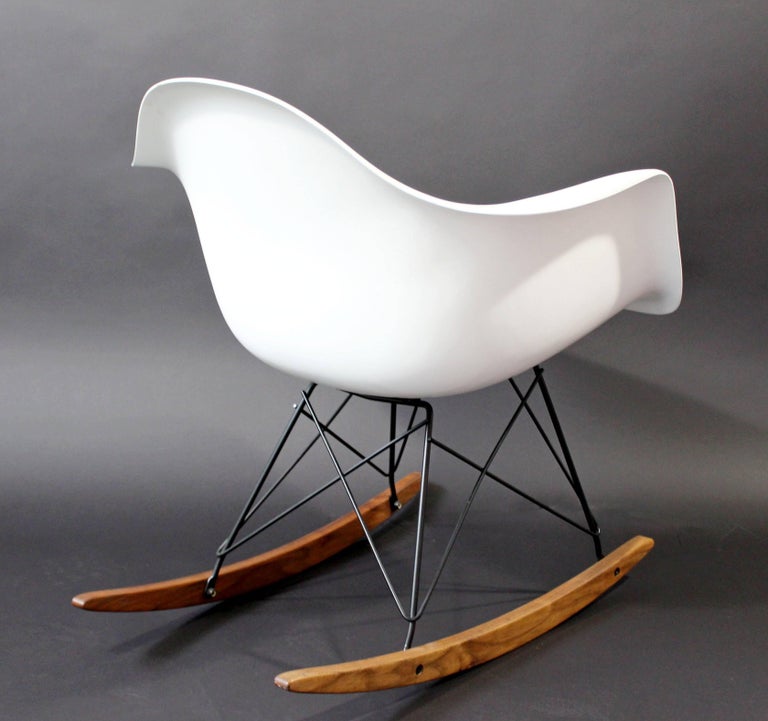 Mid-Century Modern Vintage Eames Herman Miller Shell Rocker Rocking ...