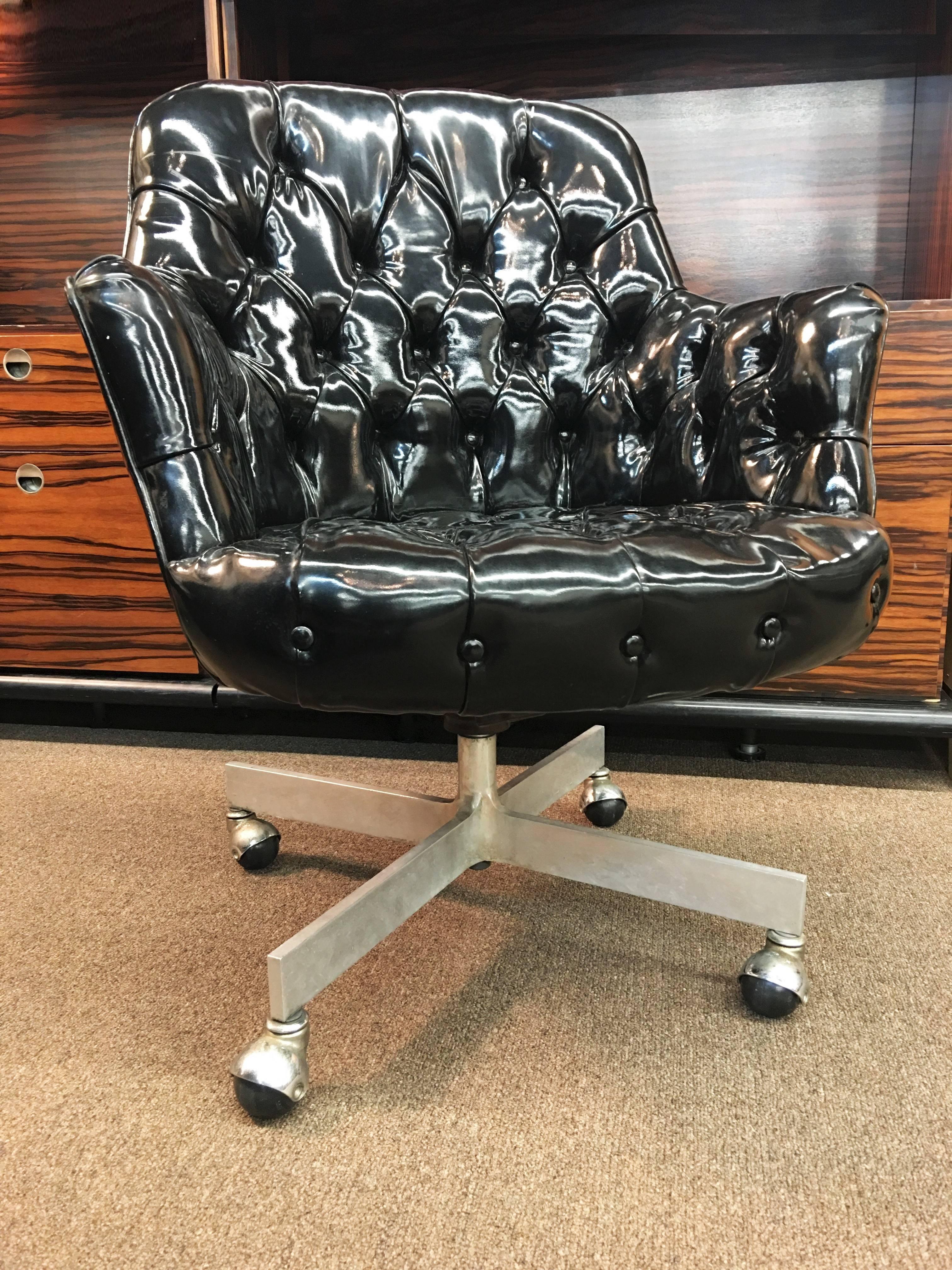 Set of Eight Jack Cartwright Swivel Chairs with Tufted Backs and Seats ...