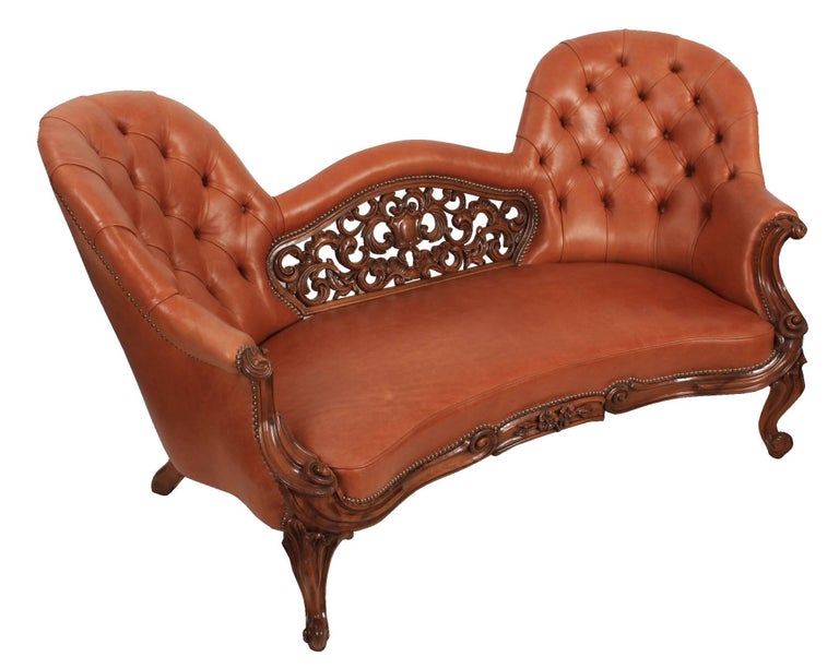 Victorian Walnut and Leather Double Spoon Back Sofa For Sale at 1stDibs