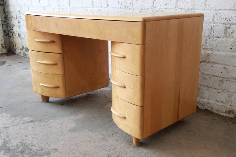 Heywood Wakefield Mid-Century Modern Maple Desk at 1stDibs