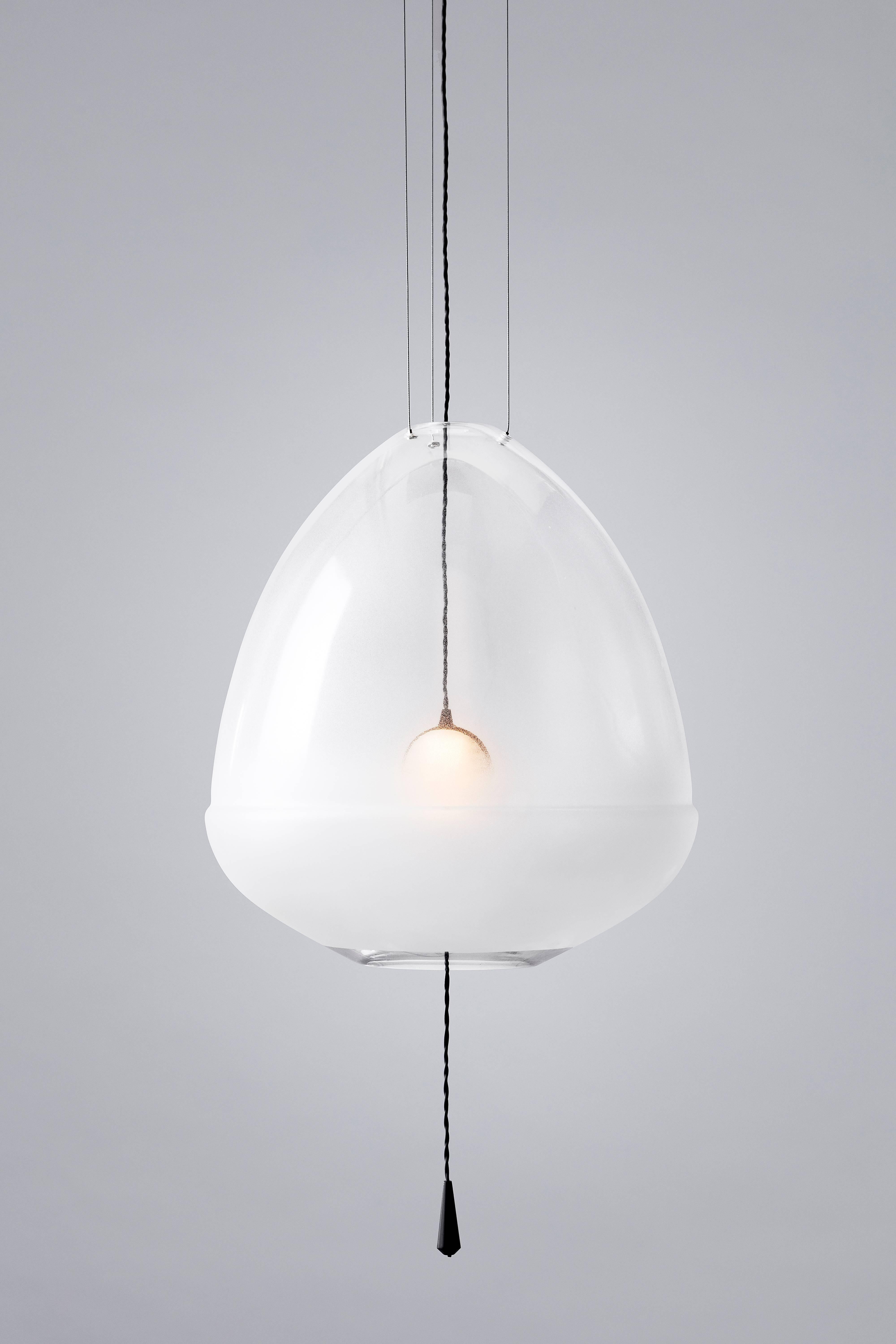 Limpid Light Round White by Vantot, Made in Netherlands For Sale at ...