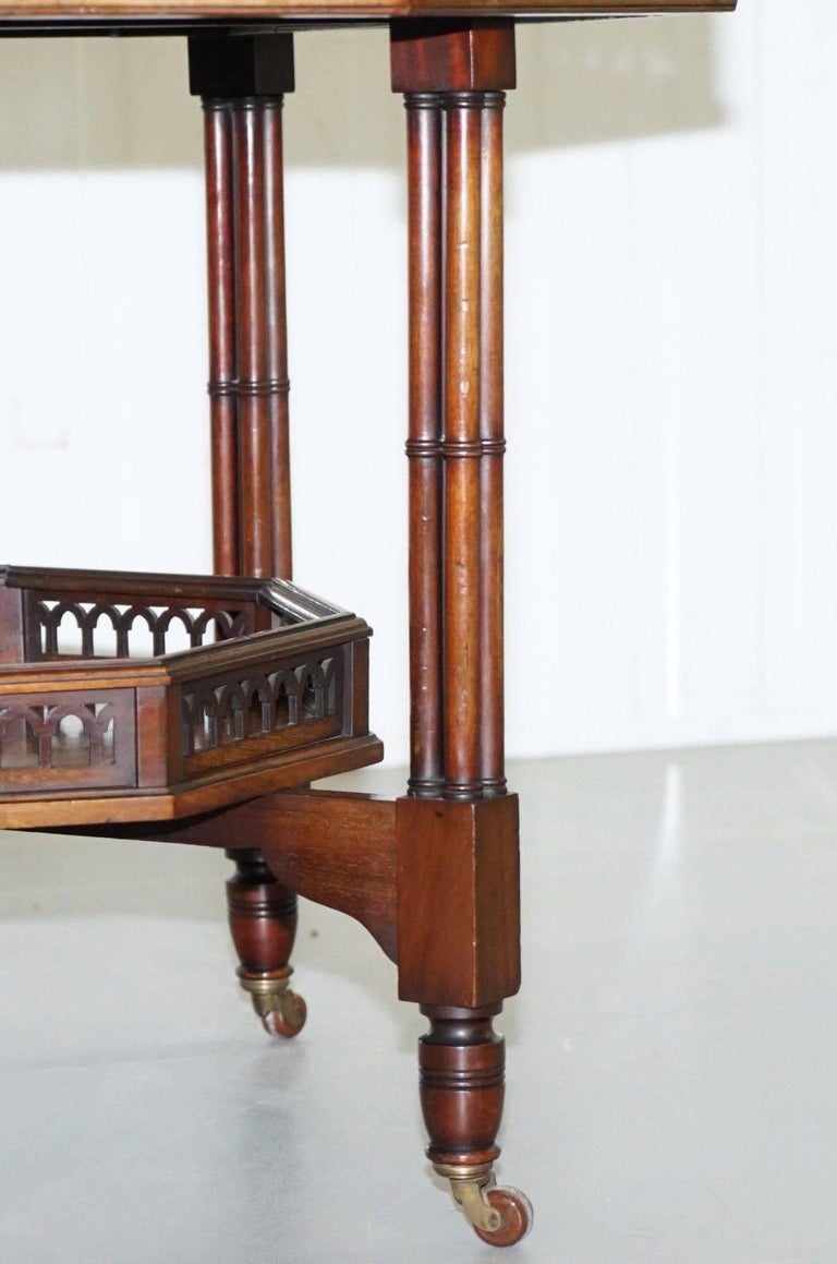 Rare 18th Century Thomas Chippendale Clustered Column Leg Occasional ...