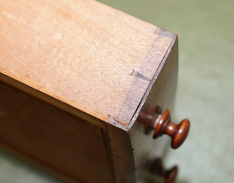 Stunning Hand-Carved Mahogany Victorian Scroll Leg Console Table ...