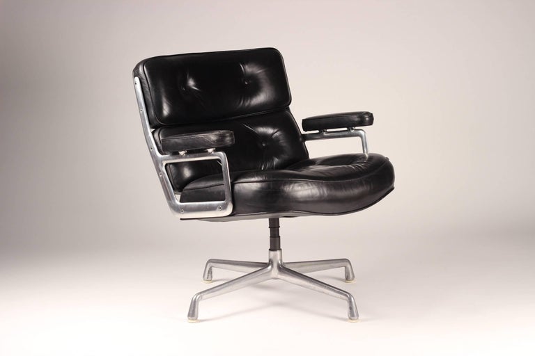 Charles and Ray Eames Time Life Lobby Chair at 1stdibs