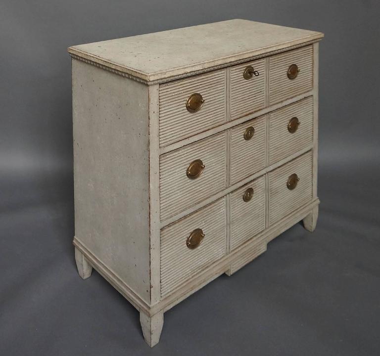 Unusual Reeded Chest of Drawers at 1stDibs
