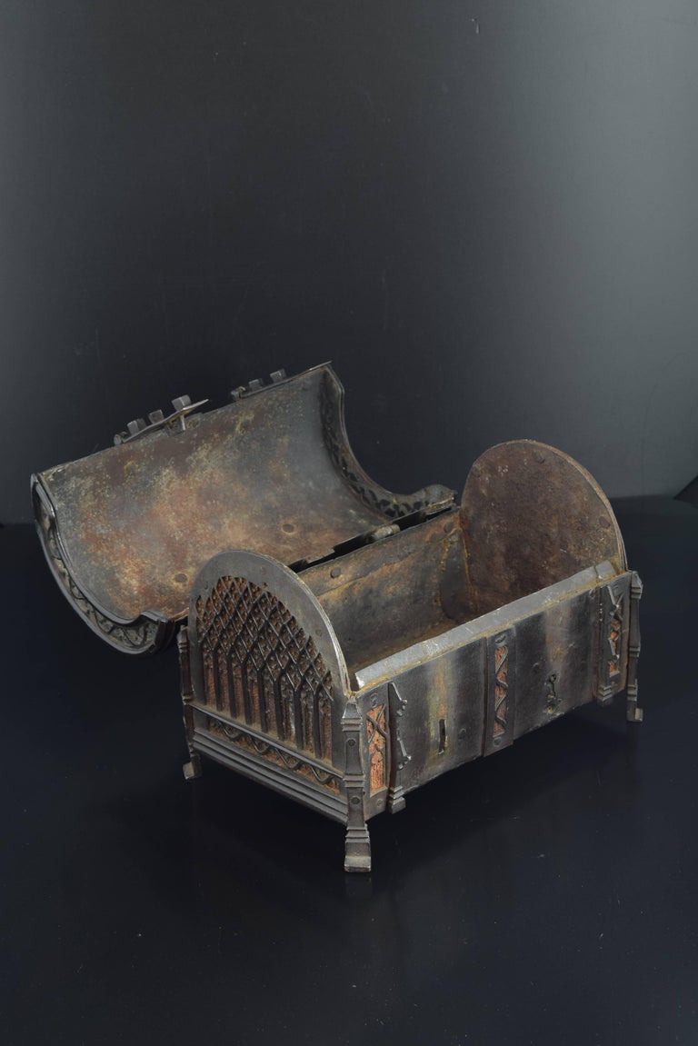 Gothic Chest, Spain, Late 15th Century at 1stDibs