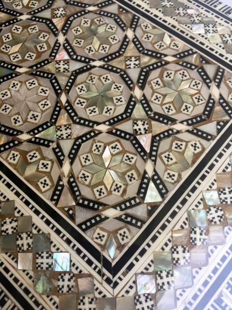 Mother-of-Pearl Jewelry Box, Inlaid Box with Key For Sale at 1stdibs