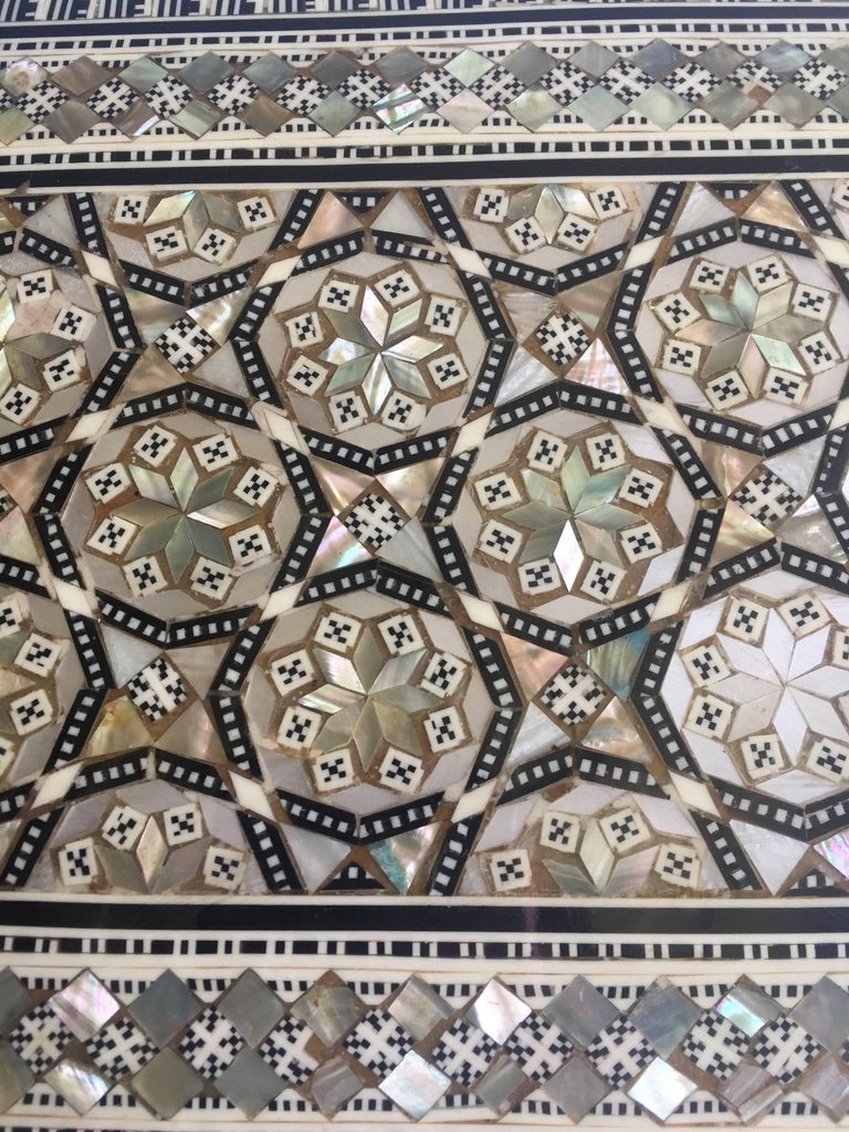 Mother-of-Pearl Jewelry Box, Inlaid Box with Key For Sale at 1stdibs