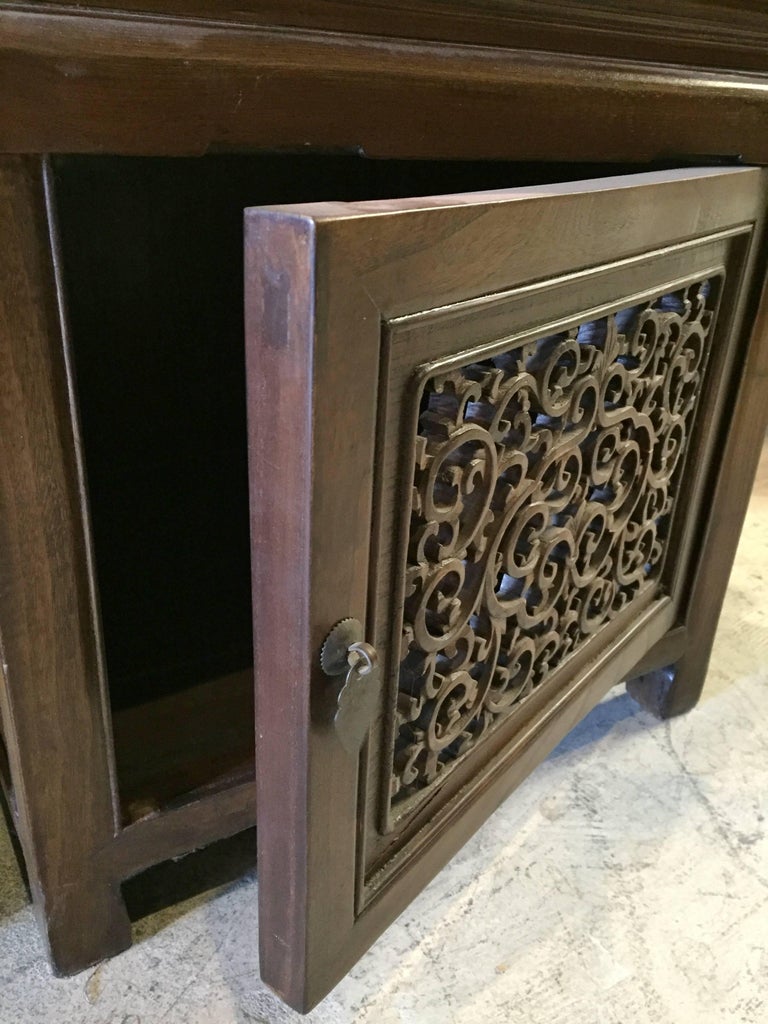 Chinese Antique Comb Back Chair with Storage at 1stDibs