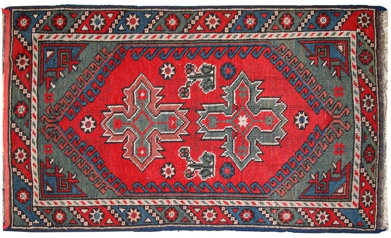 Handmade Antuque Turkish Anatolian Rug, 1920s, 1C513 For Sale at 1stDibs