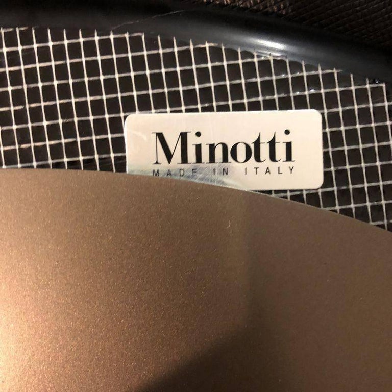 Rodolfo Dordoni Minotti Joy "Jut Out" Side Table at 1stDibs