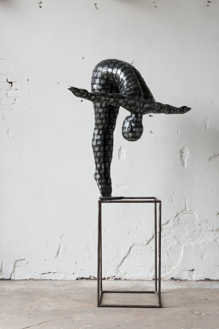 Modern Sculpture "The Diver" in Aluminum For Sale at 1stDibs