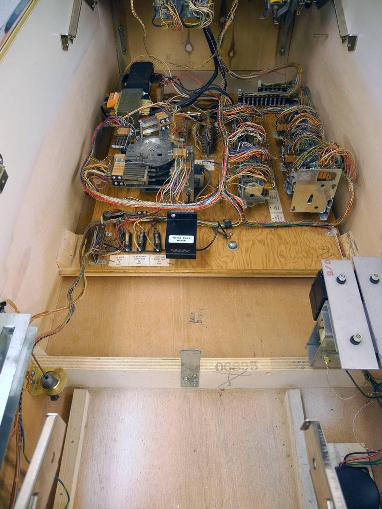 Gottlieb Atlantis, Vintage Pinball Machine 1975, High-End Restored For ...