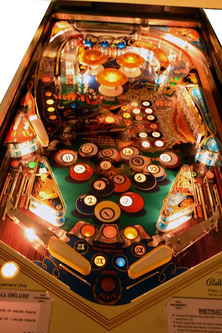Bally Eight Ball Deluxe, Vintage Pinball Machine 1981, Restored For ...
