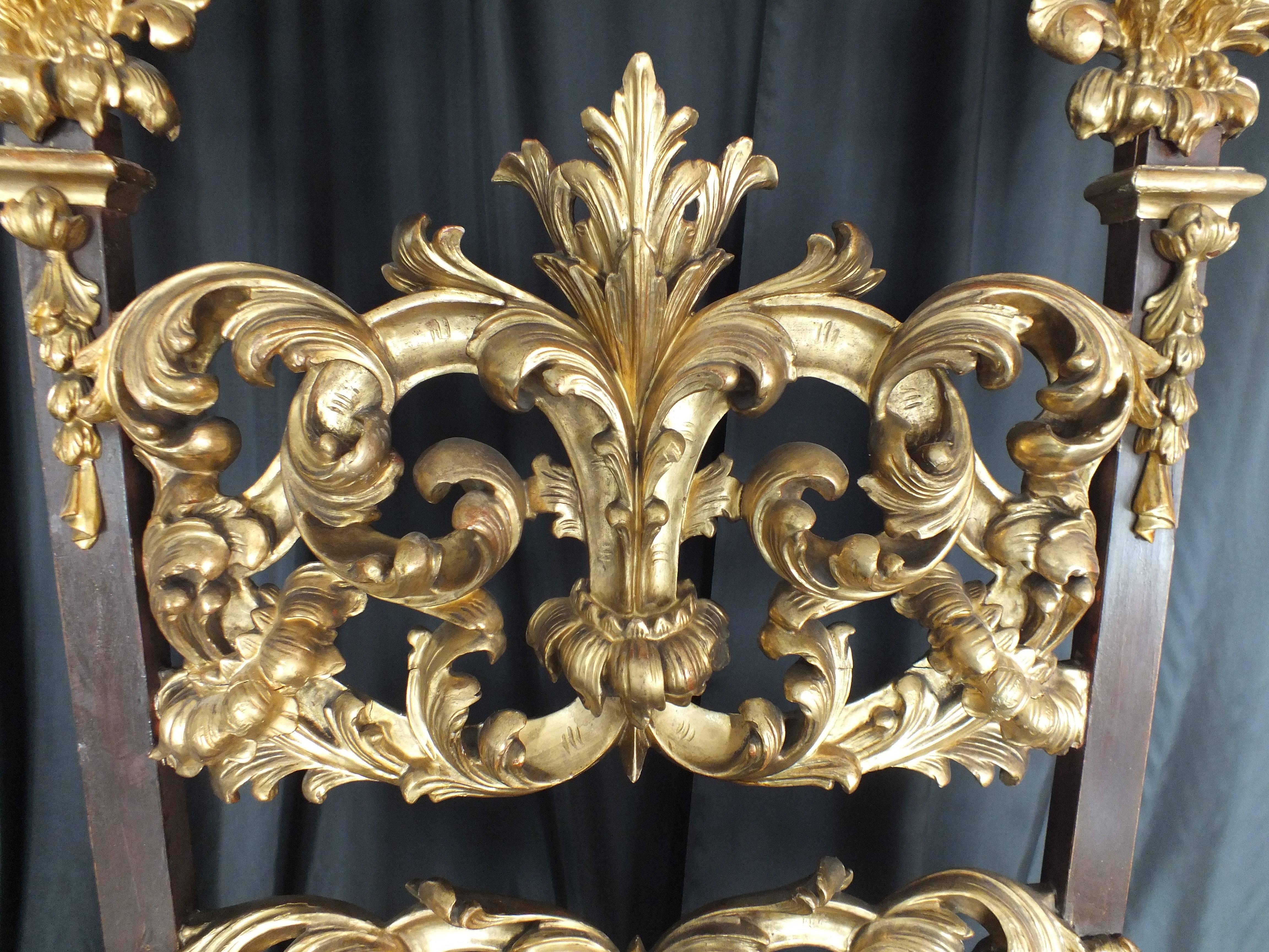 Rokoko Throne Mach For Sale at 1stDibs