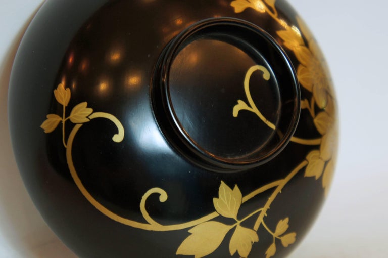 Japanese Black Lacquer with Gold Flower Motif on Wajima-Nuri Soup ...