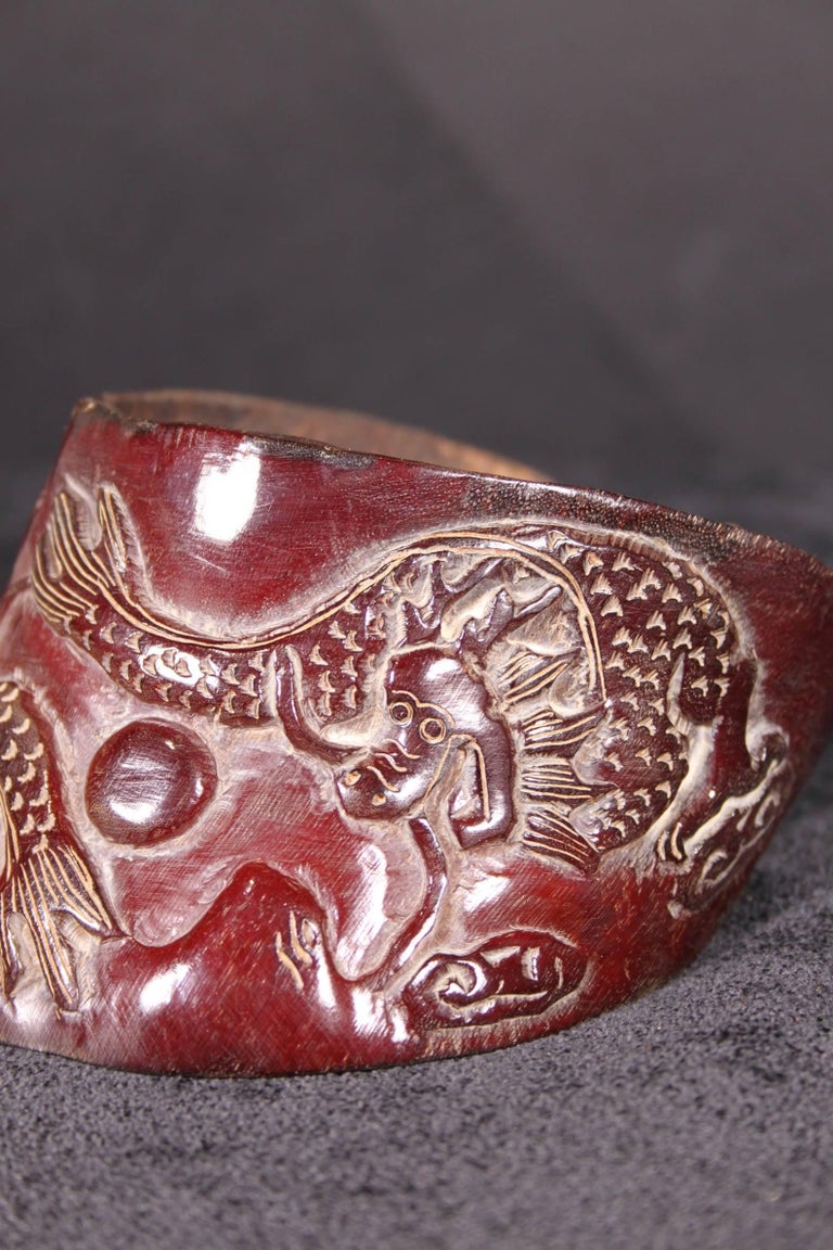 20th Century Chinese Carved Horse Hoof Dragon Motif For Sale at 1stDibs