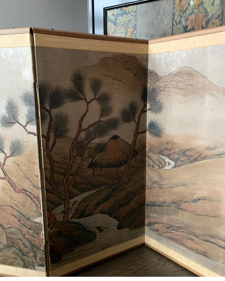 Mid-century Asian Silk Hand Painted Tabletop Screen For Sale at 1stDibs