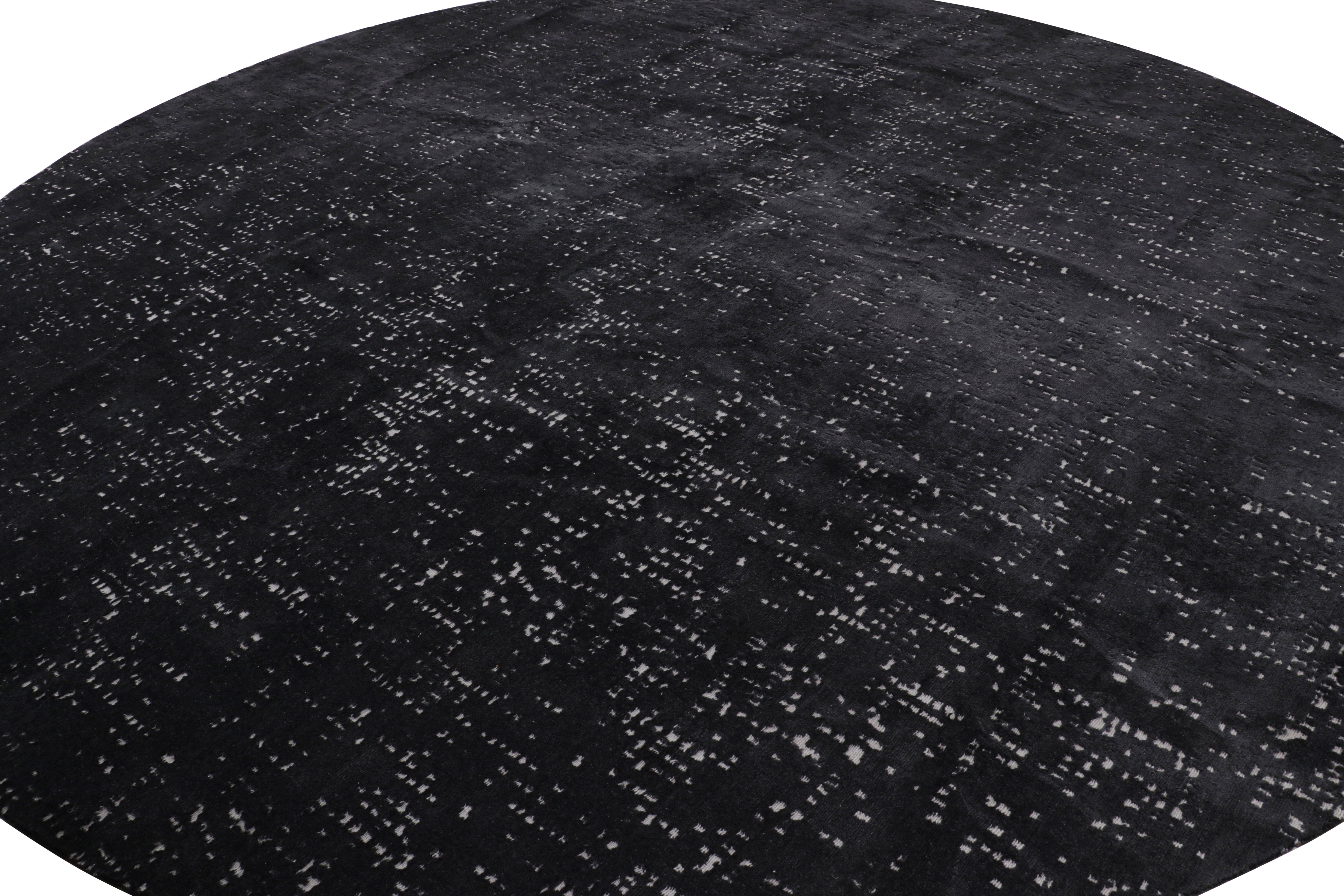 Rug and Kilim’s Texture of Color Custom Circle Rug Design in Solid Grey ...