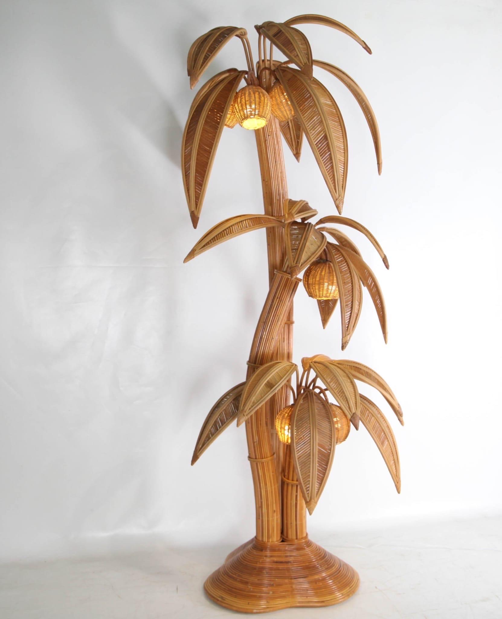 Vintage Italian Carved Wood Palm Tree Floor Lamp For Sale at 1stDibs
