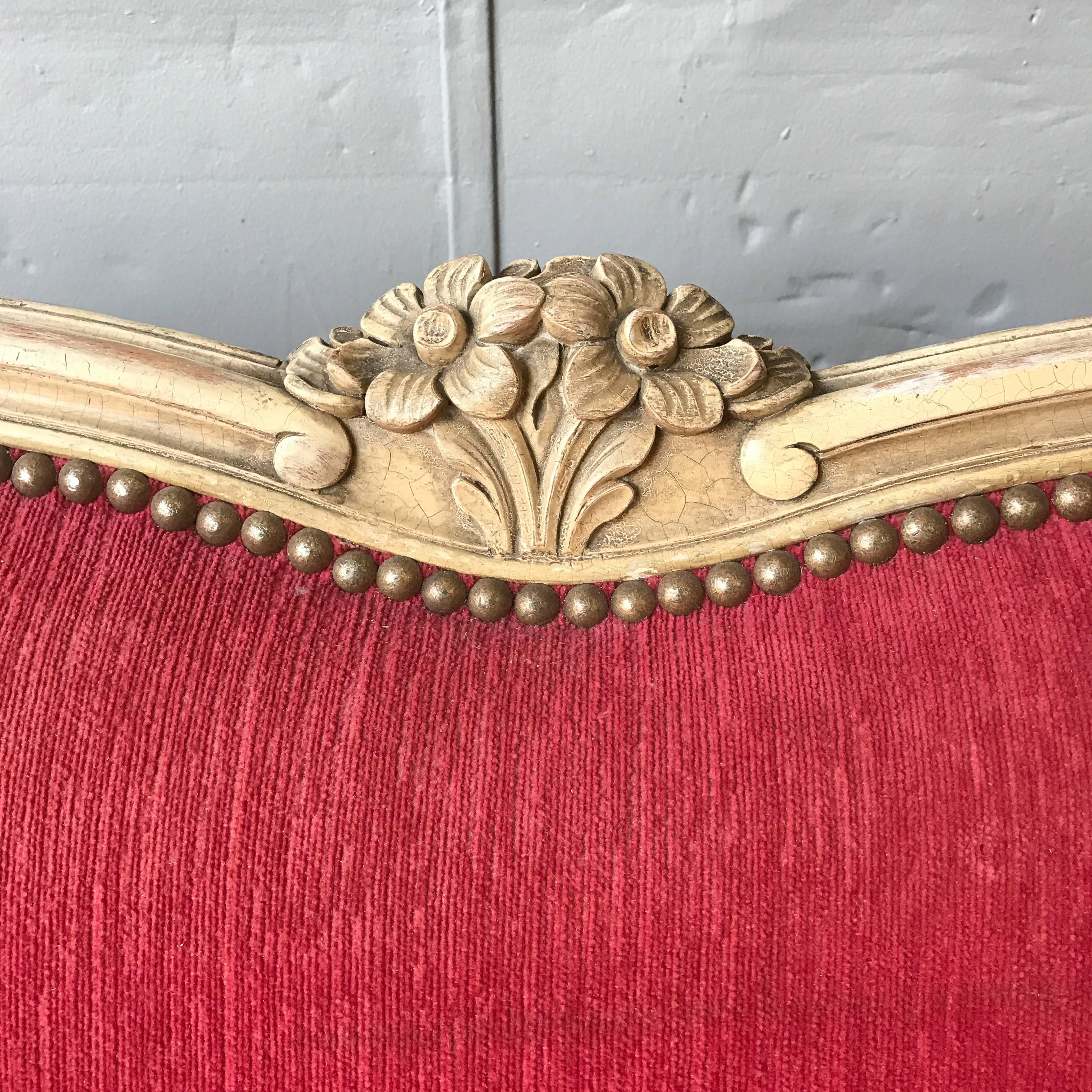 French Louis XV Style Settee in Red Velvet For Sale at 1stDibs | red ...