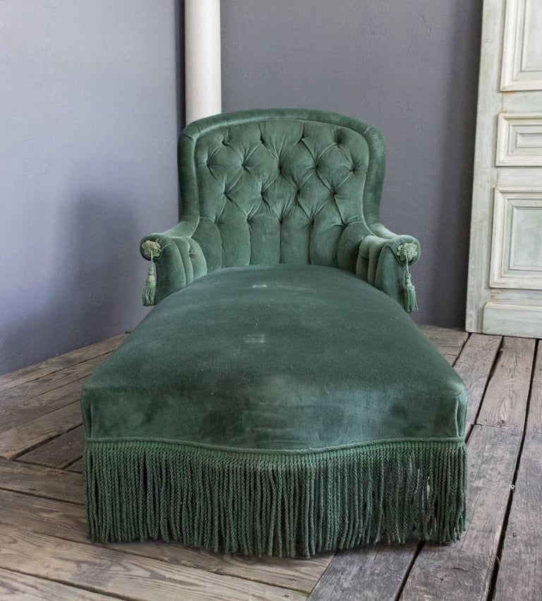 French Napoleon III Period Green Velvet Chaise Lounge For Sale at ...