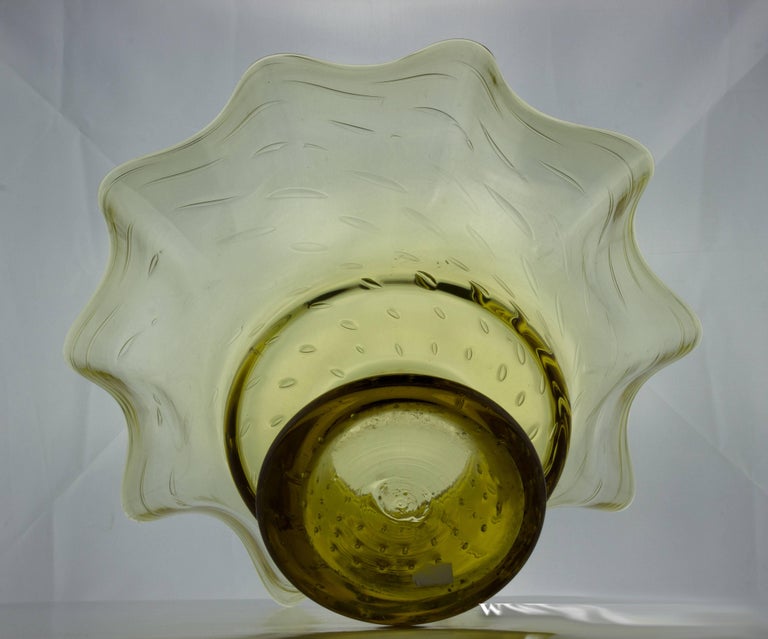 Ruffled Shape Blenko Bowl For Sale at 1stDibs