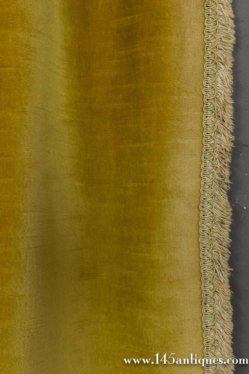 Pair of Rich Gold Velvet Drapes For Sale at 1stDibs