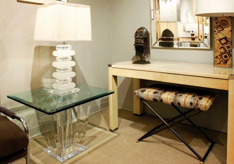 Sculptural Clear and Sand Blasted Lucite Block Table Lamp, 1970s For ...
