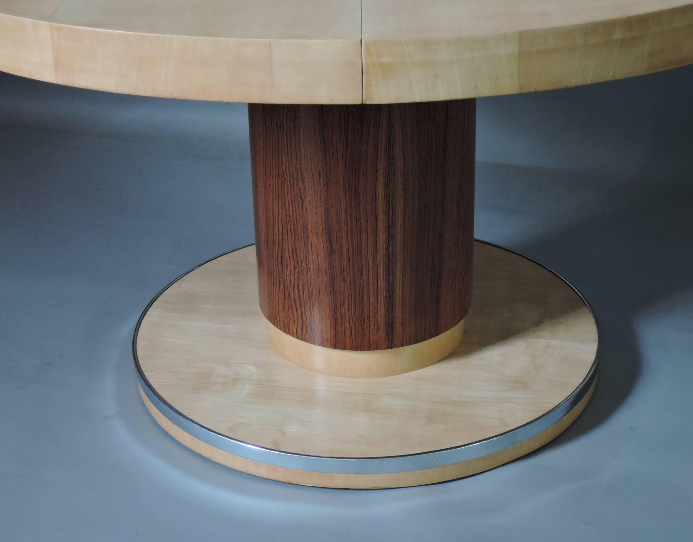 A Fine Round Art Deco Extendable Dining Table by De Coene at 1stDibs ...