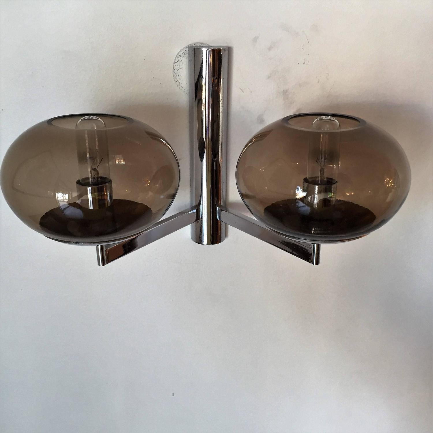 Pair of 1960s Italian Sciolari Wall Lights For Sale at 1stdibs