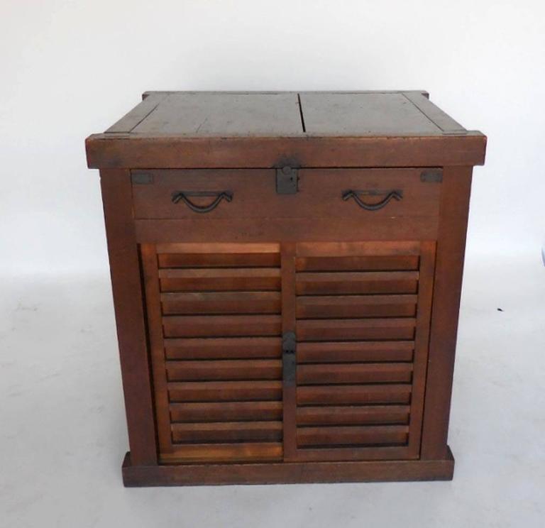 19th Century Japanese Shop Counter at 1stDibs | ကြိမ်ခြင်း