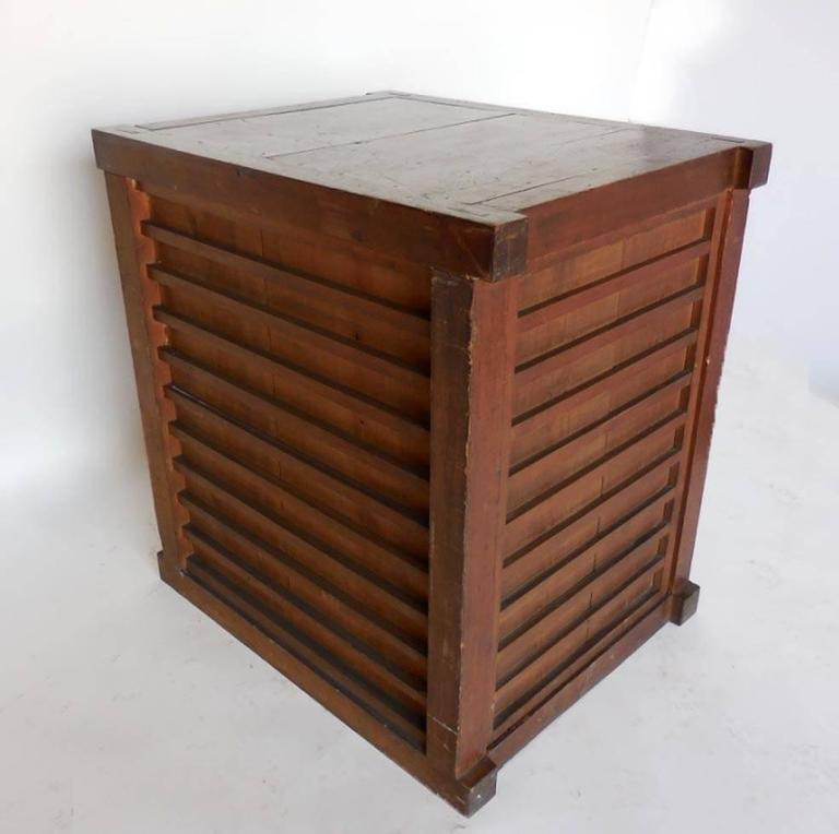 19th Century Japanese Shop Counter at 1stDibs | ကြိမ်ခြင်း