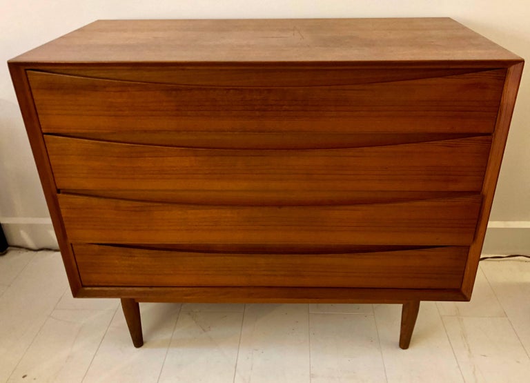 Teak Chest of Drawers by Arne Vodder at 1stdibs
