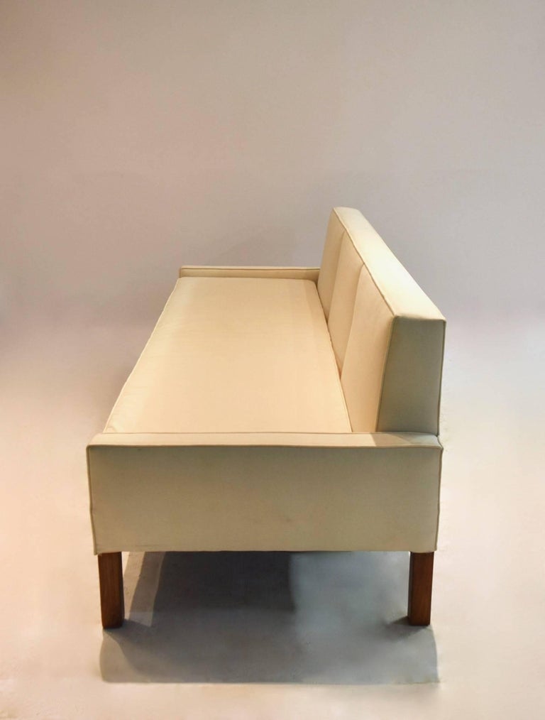 Early Widdicomb Three-Seat Sofa, USA, circa 1935 at 1stDibs