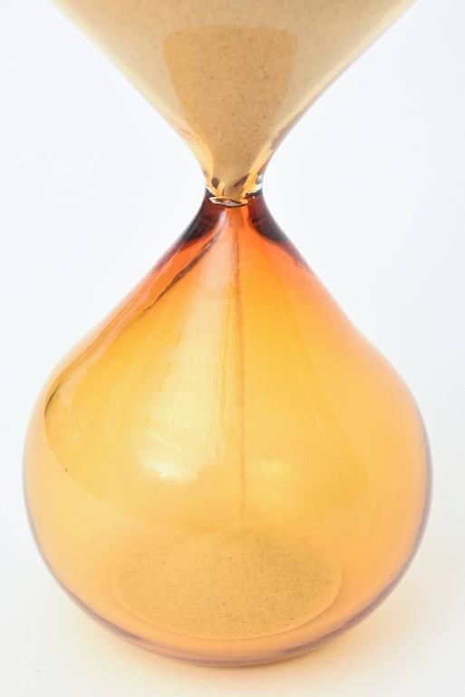 Italian Murano Vintage Venini Sculptural Hourglass at 1stDibs