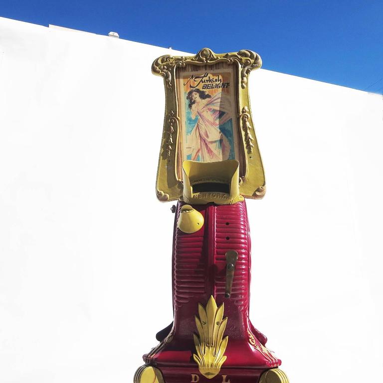 Cast Iron "Clamshell" Mutoscope Penny Arcade Machine at 1stDibs