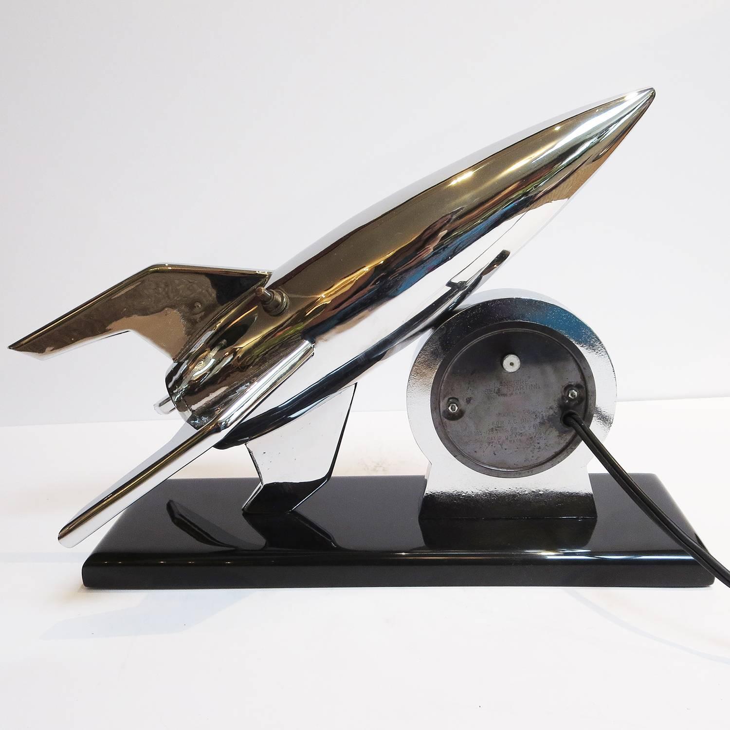 Restored 1950's Lanshire Rocket Clock and Night Light For Sale at 1stdibs