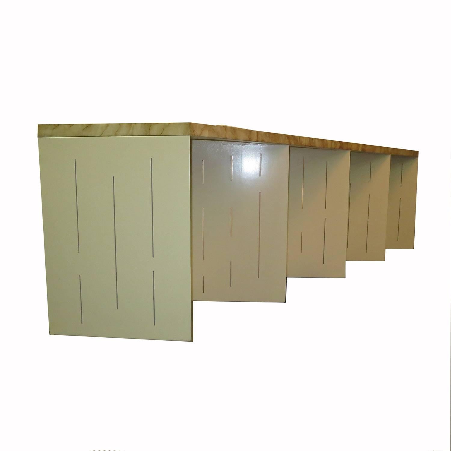 Mid-Century Lighted Wall Mounted Console For Sale at 1stDibs