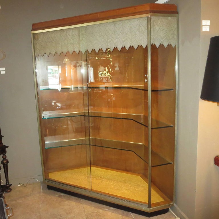 Art Deco Lalique Glass Showcase for Los Angeles Oviatt Building, 1928 ...