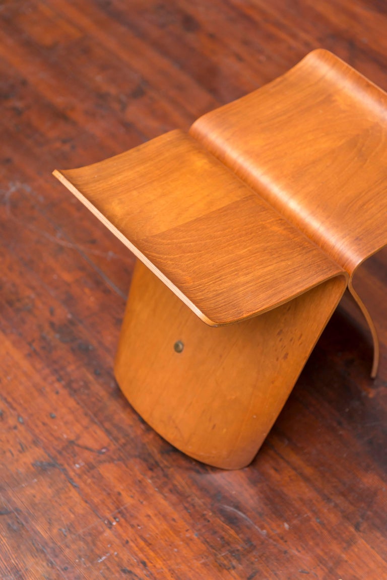 Original Sori Yanagi Butterfly Stool at 1stDibs | sori 845