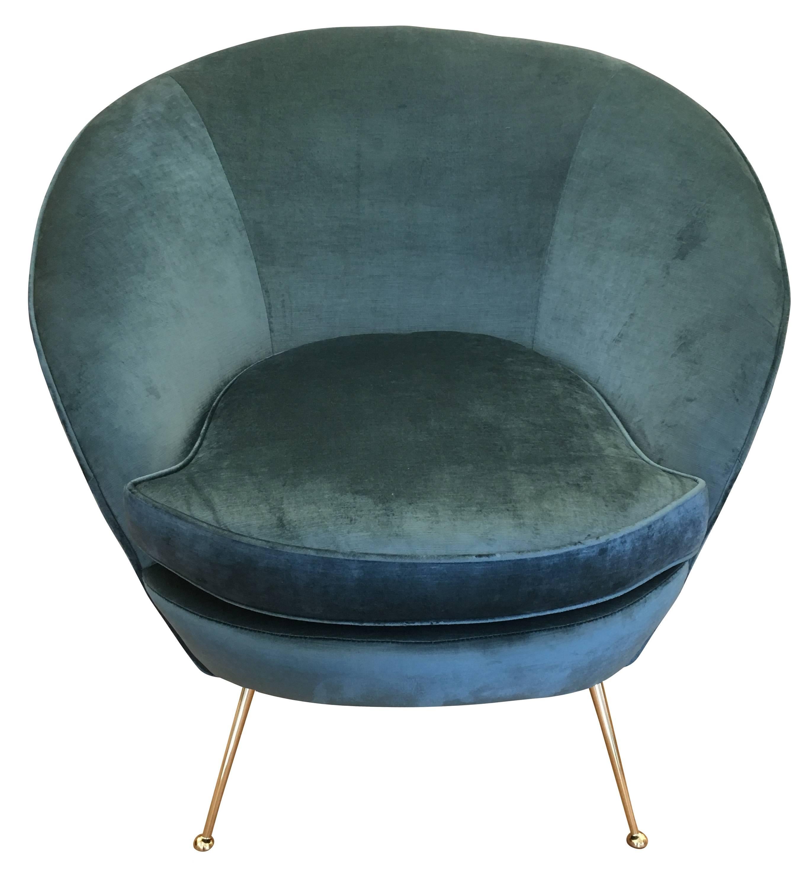 Pair of Round Italian Mid-Century Armchairs at 1stDibs