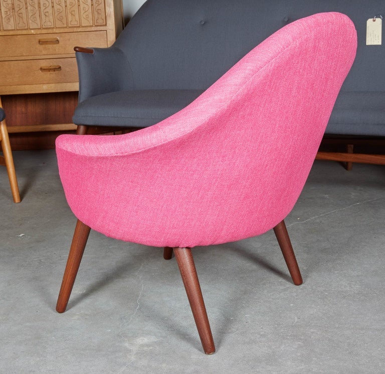 Danish Atomic Barrel Chair, Pink at 1stDibs