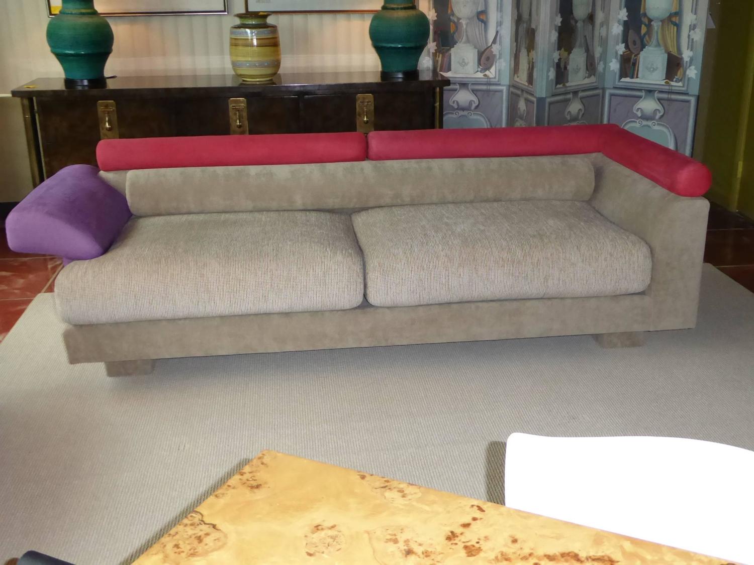 1980s Elegant Post Modern Memphis Inspired Sofa For Sale at 1stdibs