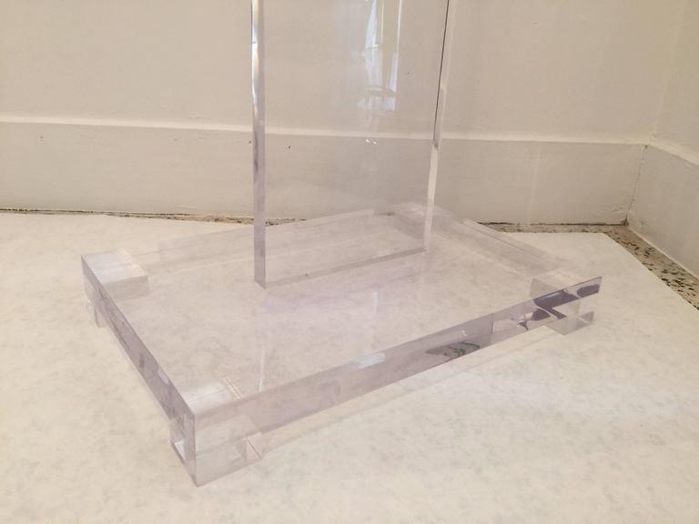 Large Standing Lucite Art Easel For Sale at 1stDibs