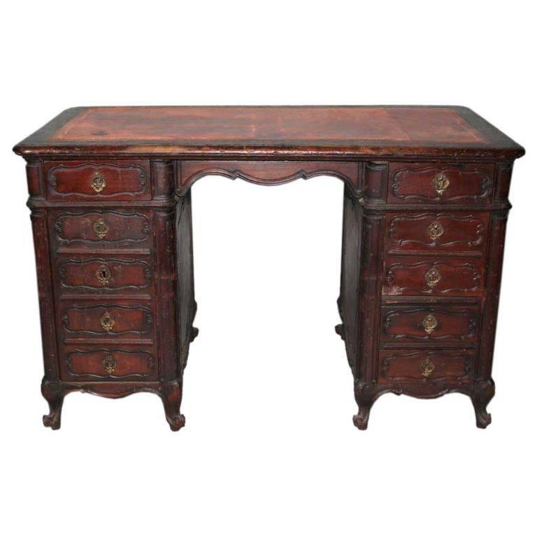 Louis XV Style Desk For Sale at 1stDibs