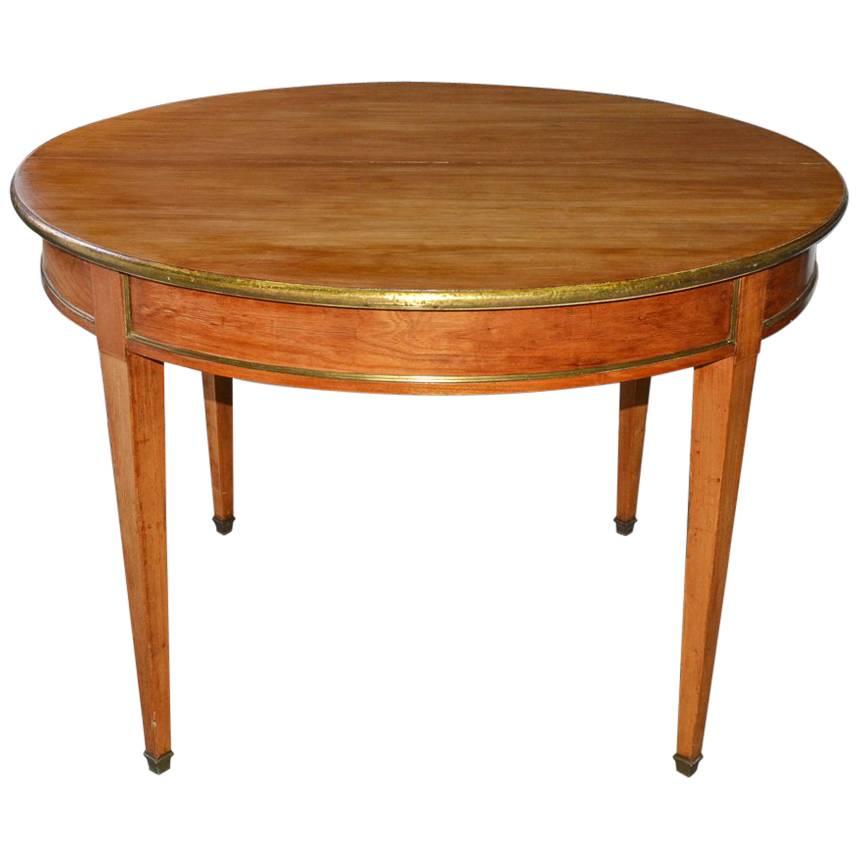 French Napoléon III Walnut Pedestal Table with Carved Feet from the ...