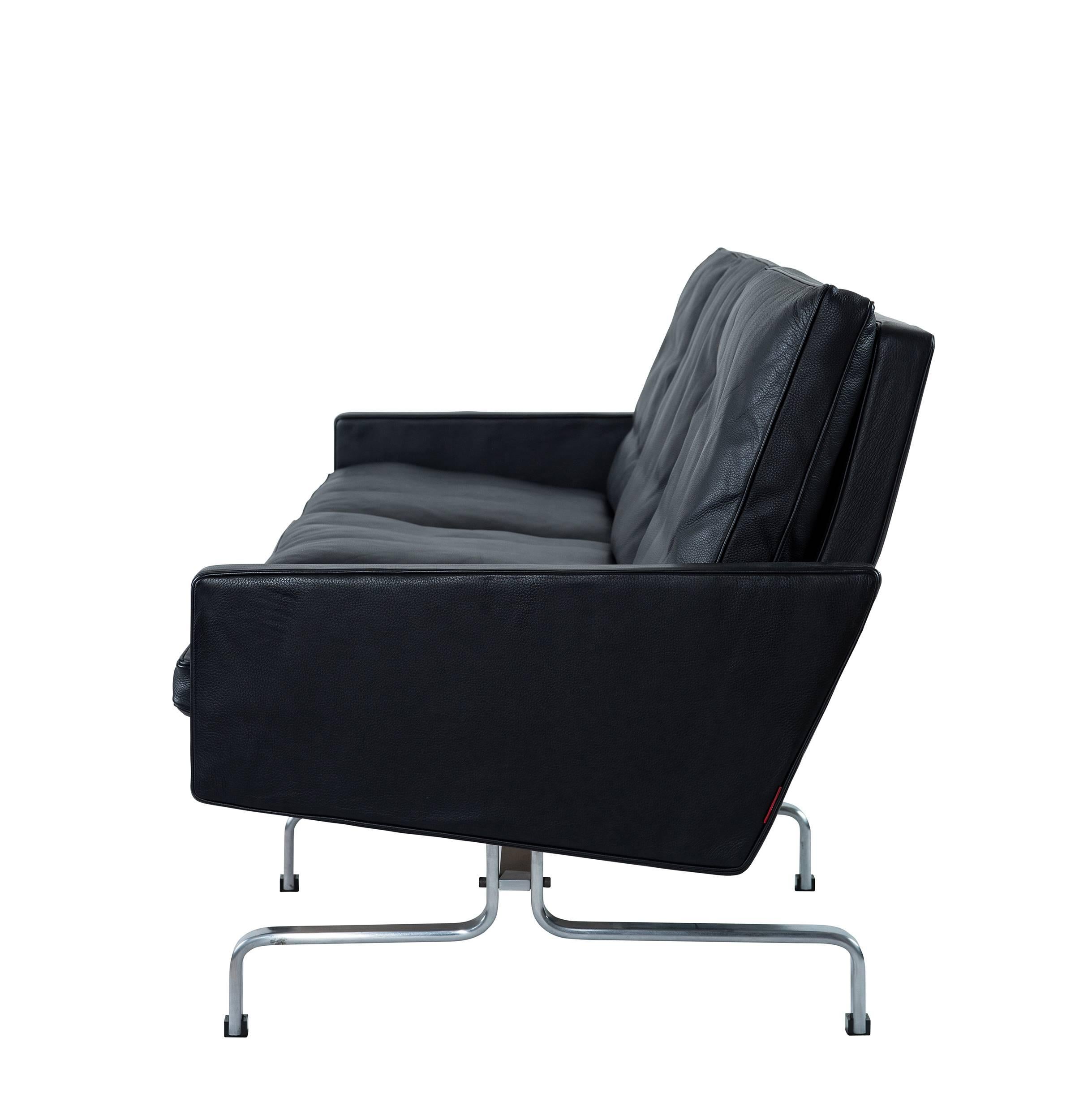 Poul Kjaerholm PK31 Three-Seat Sofa by Fritz Hansen at 1stDibs