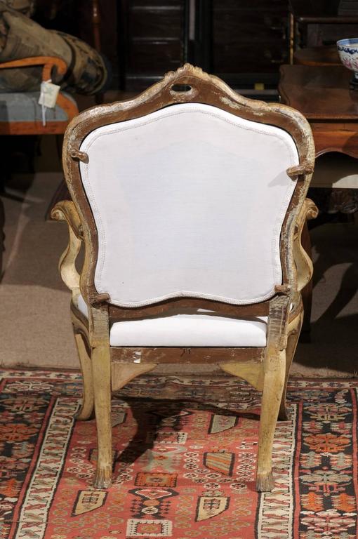 18th Century Venetian Rococo Painted Fauteuil For Sale at 1stDibs