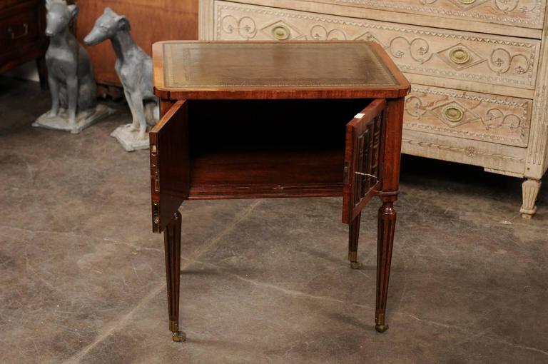 English 1920s Mahogany End Table with Leather Top and Faux-Leather ...